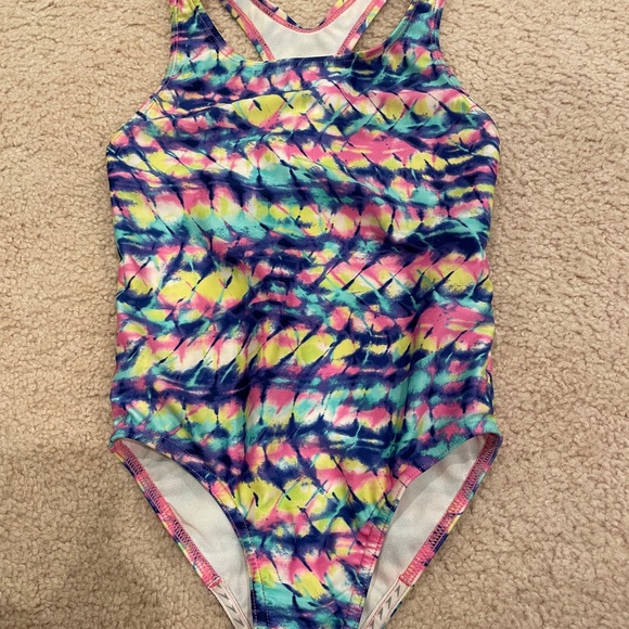 Speedo | Swim | Speedo Colorful Girls Swimsuit Size Medium Likenew ...